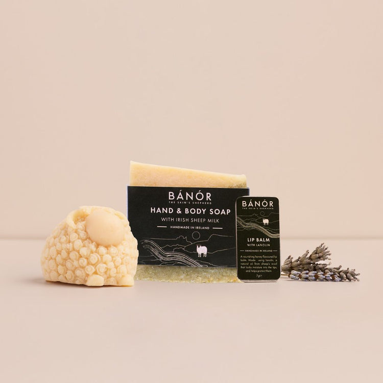 Shop the Collection – Bánór